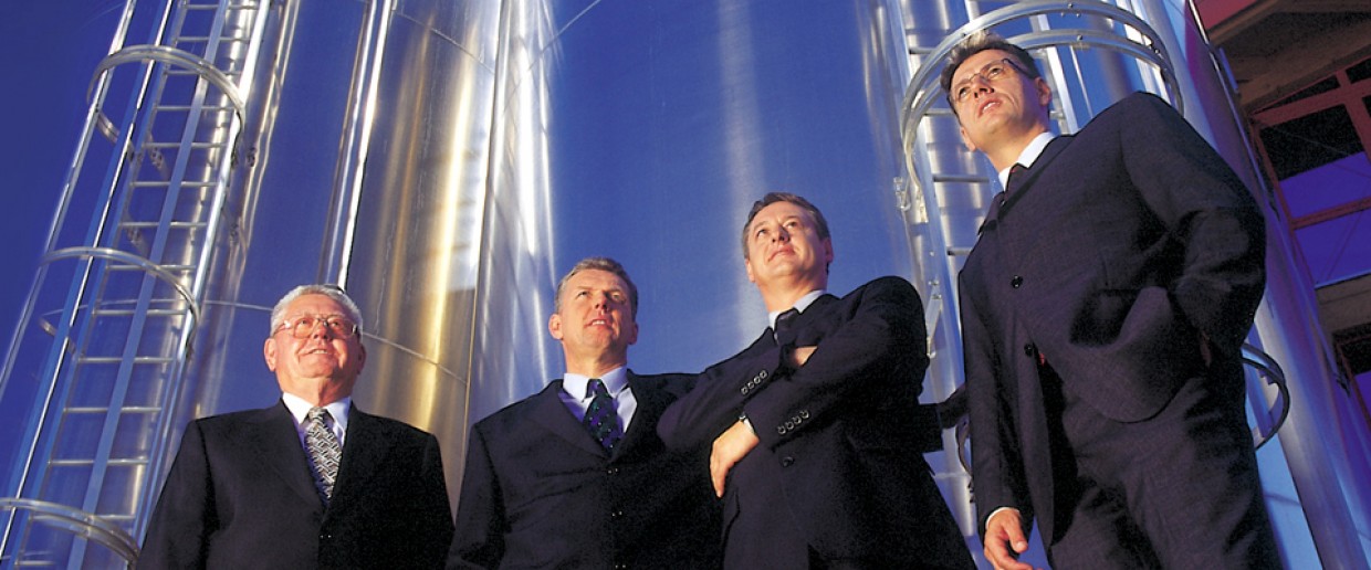 SLG Kunststoff GmbH Company